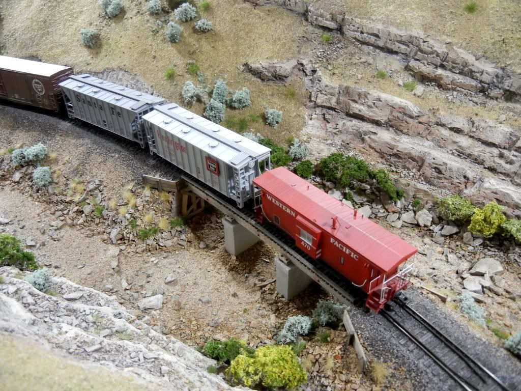 Real Rocks in Scenery - Layouts and layout building - Trains.com Forums